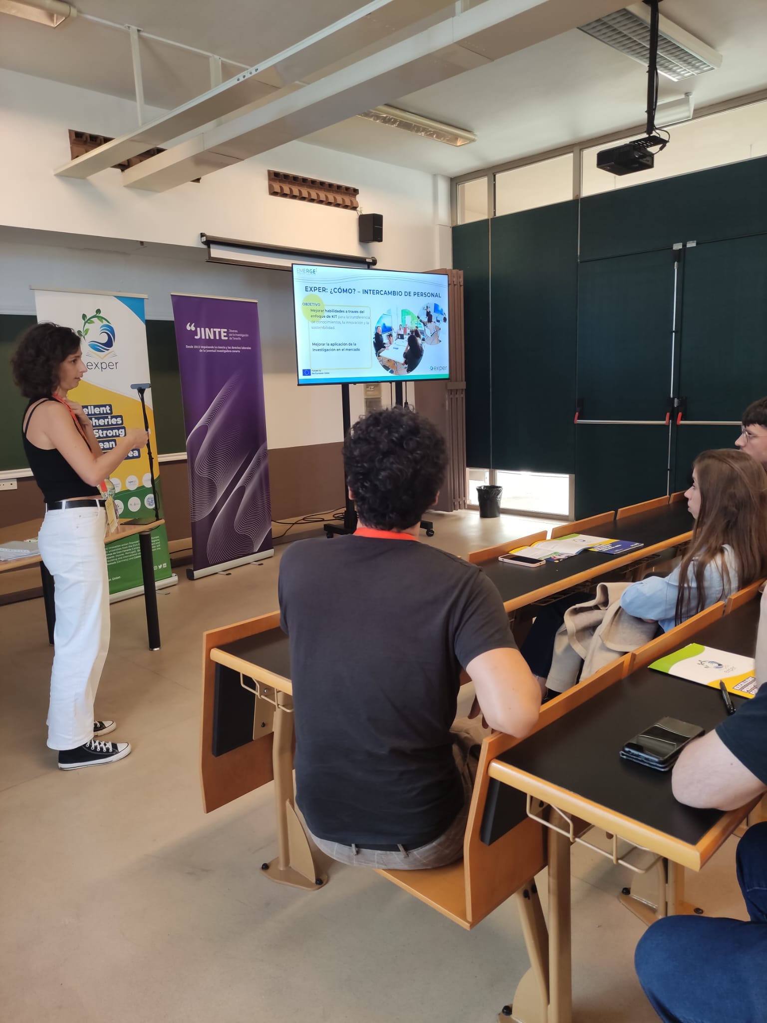 Youth Researchers Tackle Brain Drain Challenges - EXPER Project